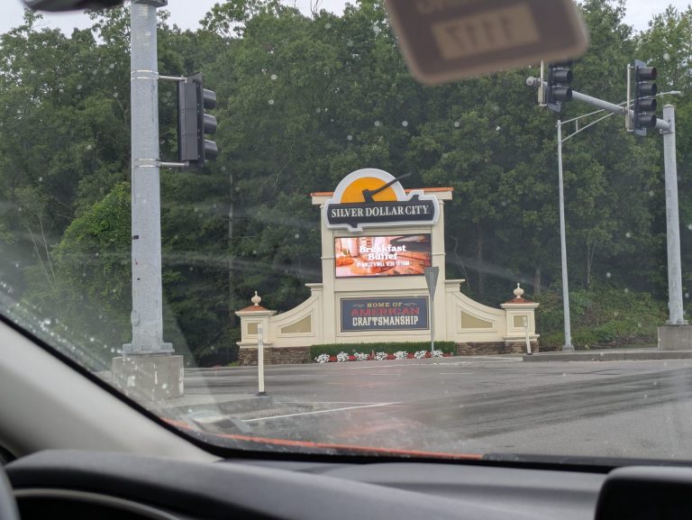 Marvel Cave: Everything You Need to Know About the Silver Dollar City ...