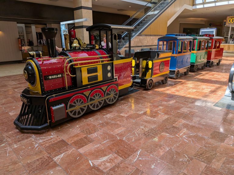 West County Center: A Top Indoor Mall in St. Louis | St. Louis Roamer