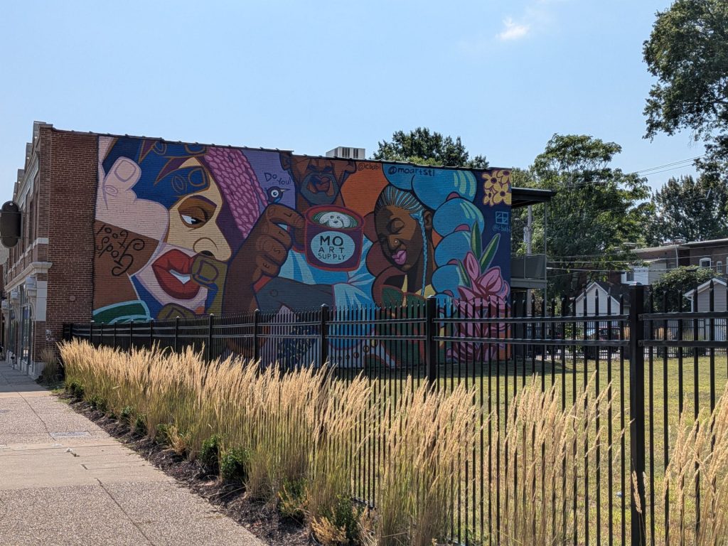 The Delmar Loop: Trendy Outdoor Shopping in the Central West End | St ...