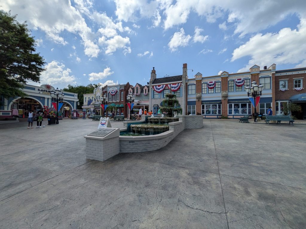 Six Flags St. Louis Will Become Mid-America by Enchanted Parks. What ...
