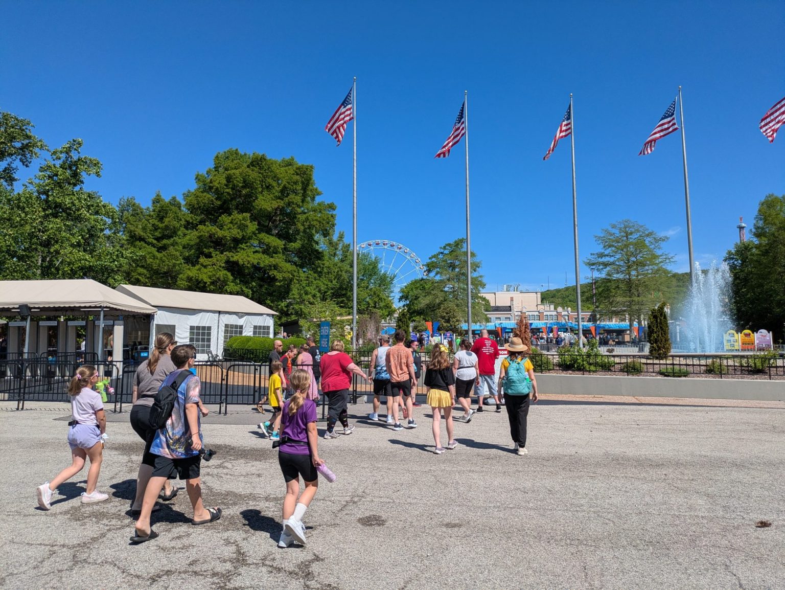 We Visited Six Flags St. Louis on Opening Day 2026. Here’s What We Saw ...